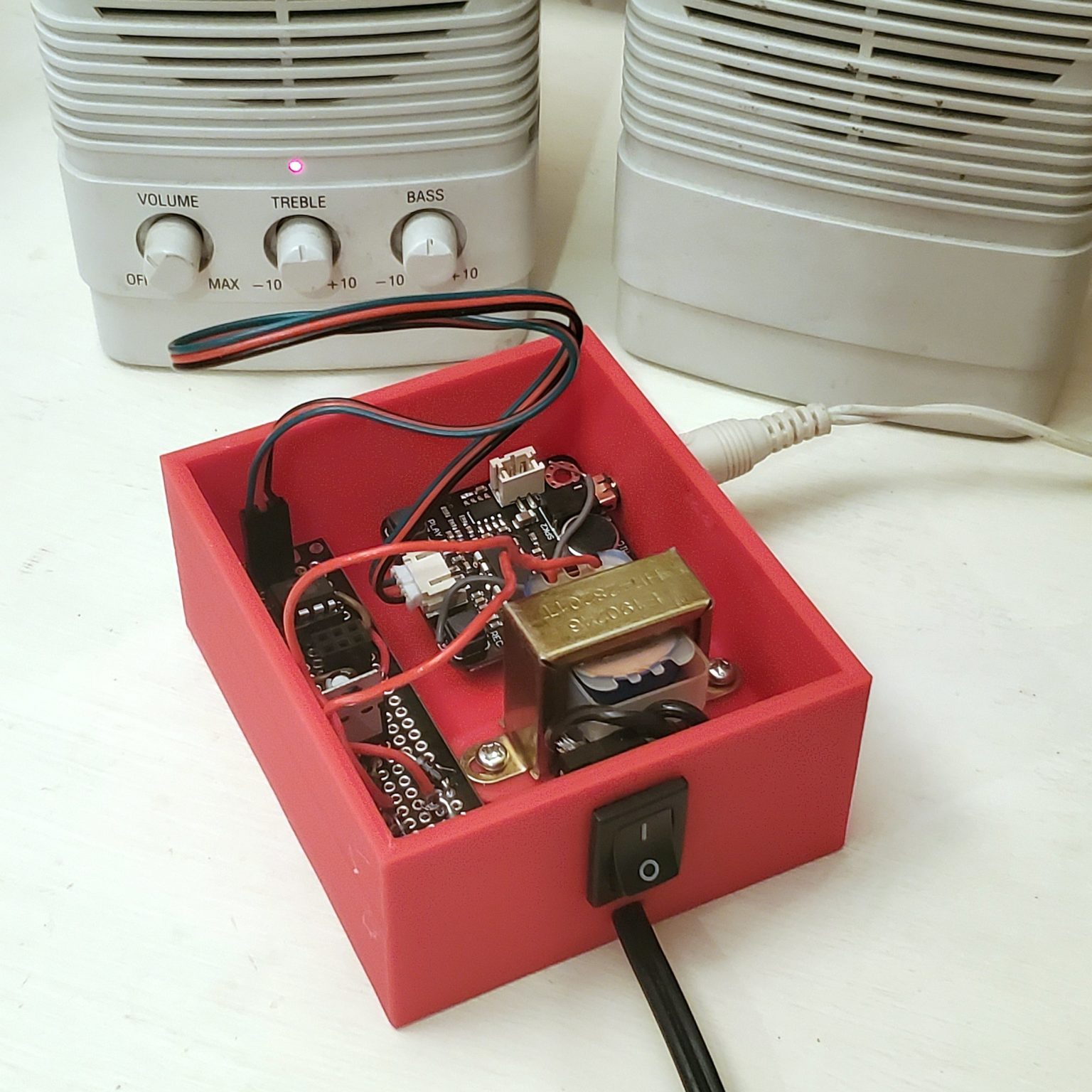 DIY Voice Reminder Device ⋆ Circuit & Code Explained ⋆ Tech is so Cool!